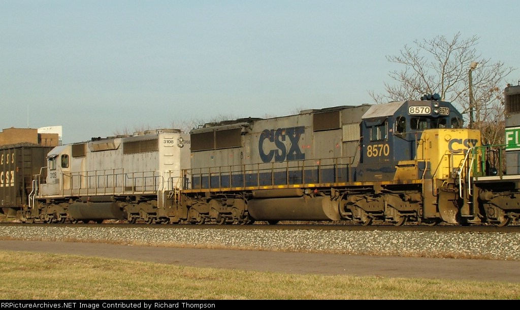 CSX 8570